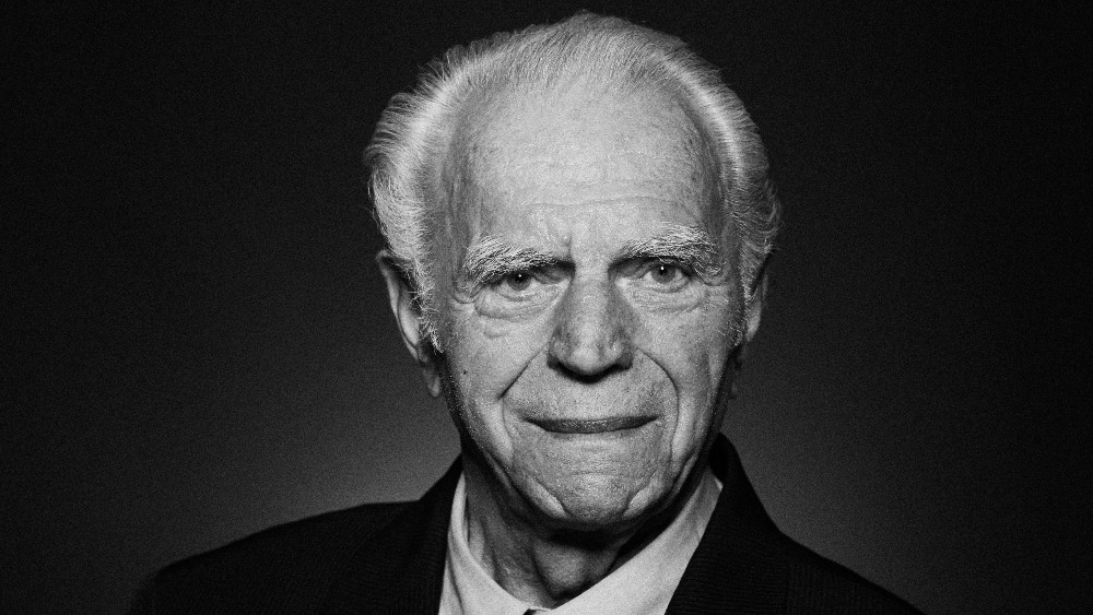 Dostal jsem kulku do pánve, ale utíkal dál. Anton Tomík o útěku z lágru ...