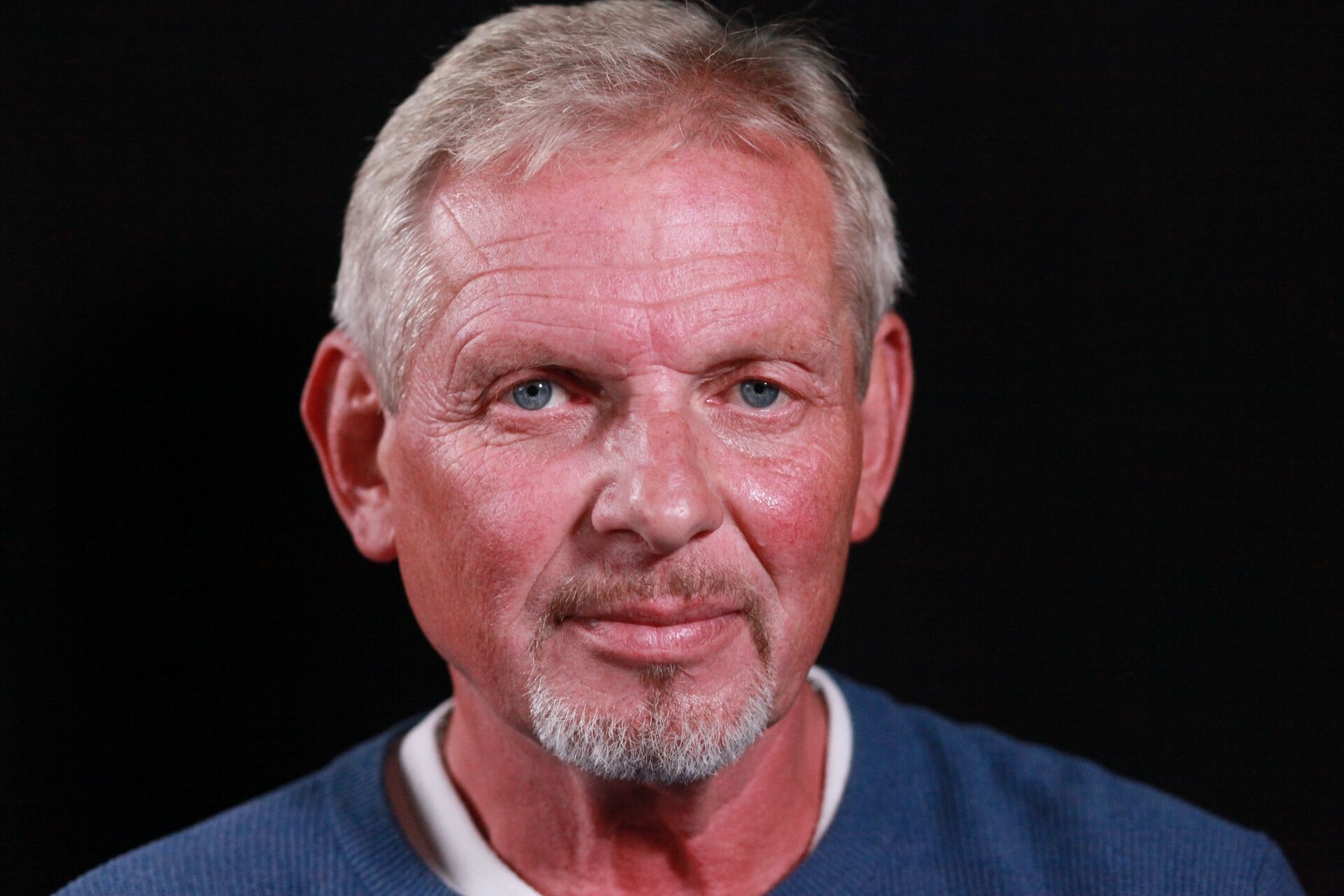 Nabité stadiony i bystré oči kontrarozvědky: hokejový příběh Dukly ...